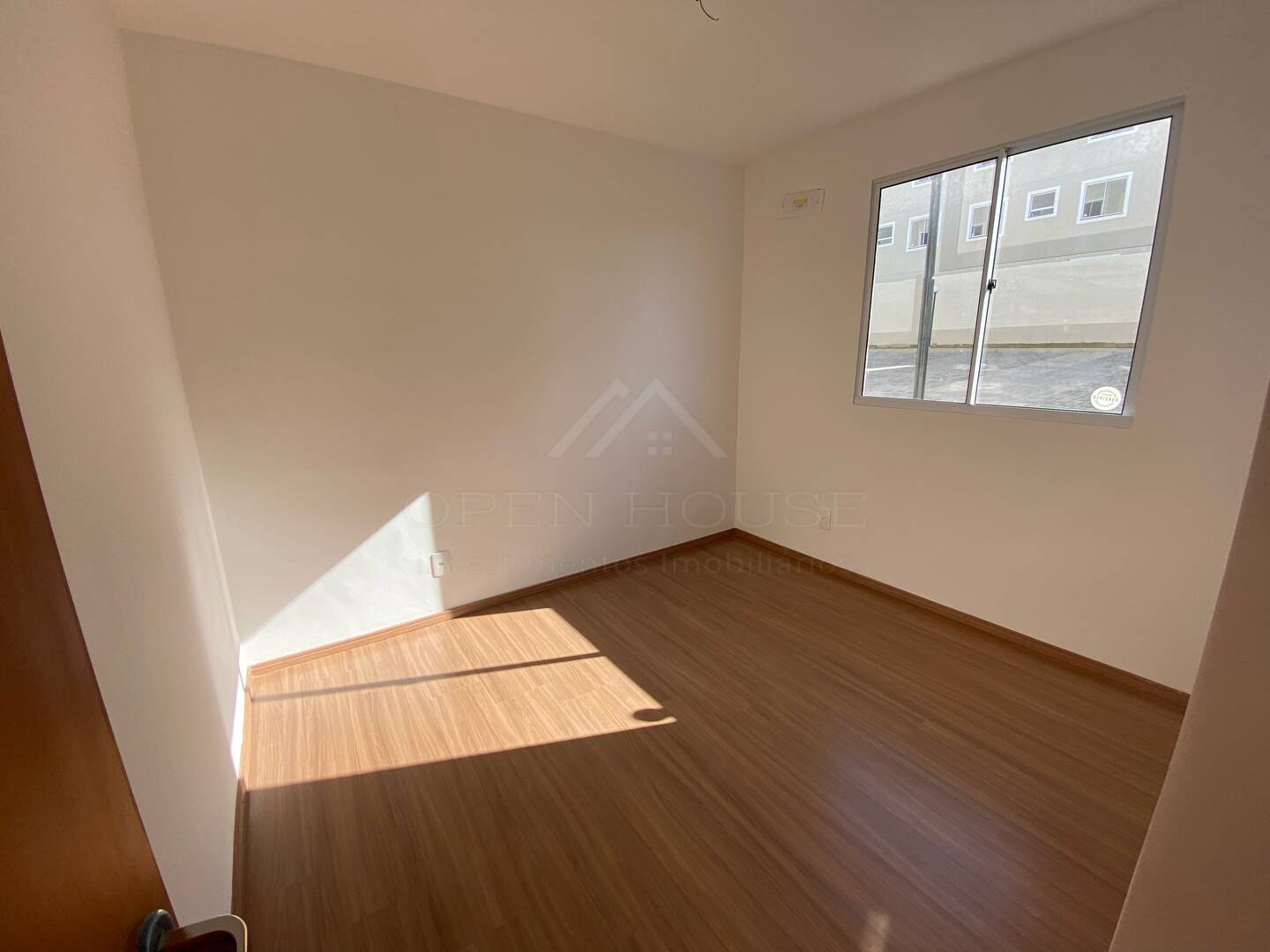 RESIDENCIAL BELLA RÚSSIA - MRV - 143